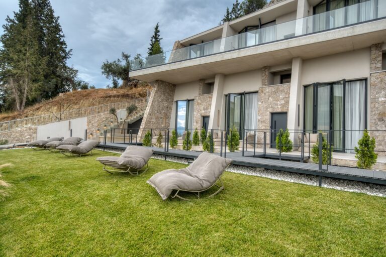 Anima Deluxe Suites: Ένα τουριστικό κατάλυμα στο Ναύπλιο που σέβεται τη ...